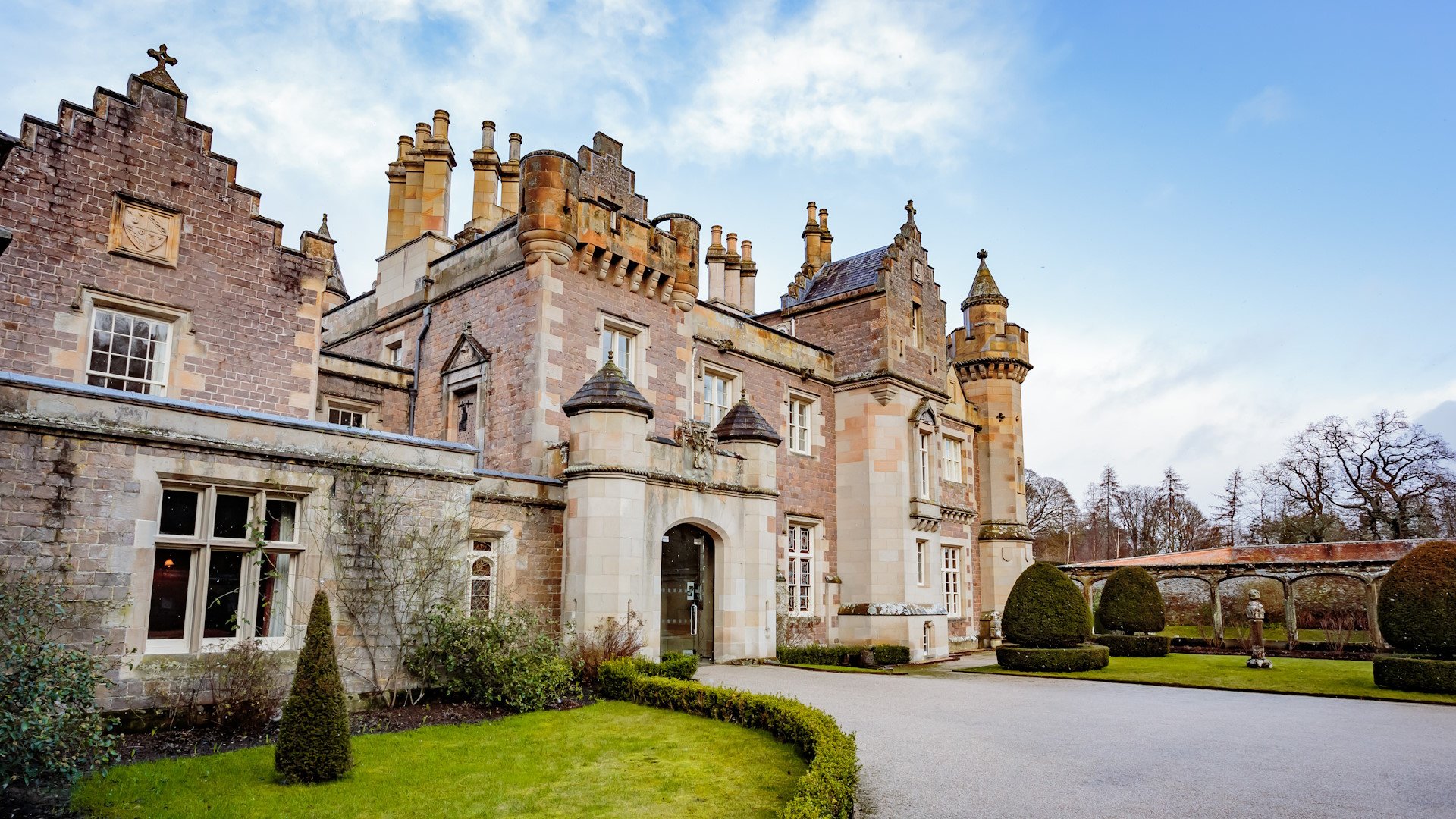The Borders: Rosslyn Chapel, Abbotsford, & Melrose Abbey Tour